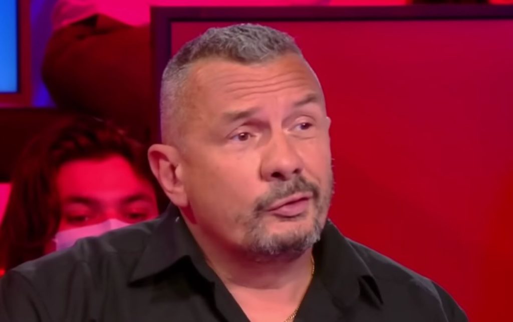 Greg Tabibian : l'humoriste qui bouscule l'actualité politique sur ...